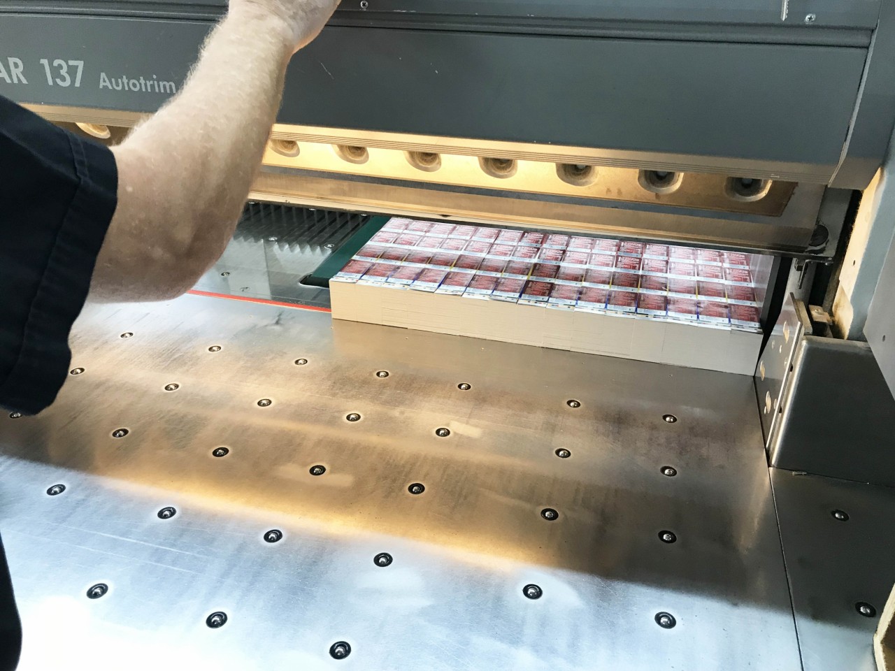 Alles over Precisie Stansen Premium Printing | Vrijdag